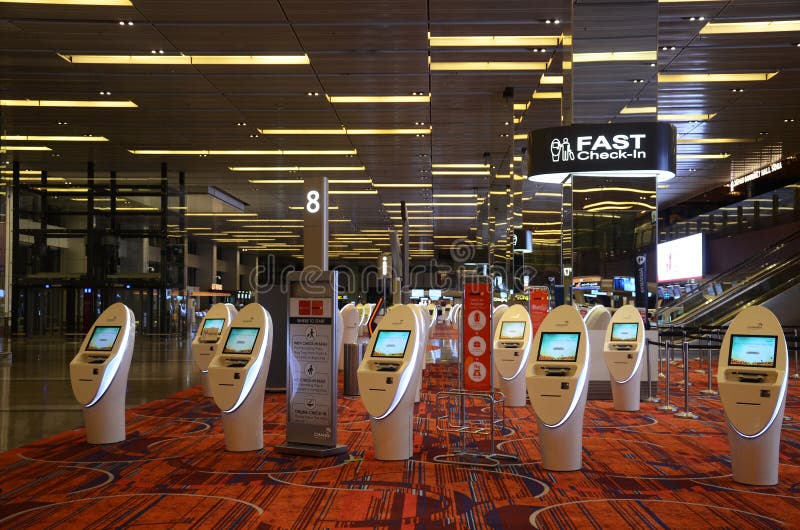 Self Check-in Counters at Singapore Changi Airport Editorial Image ...
