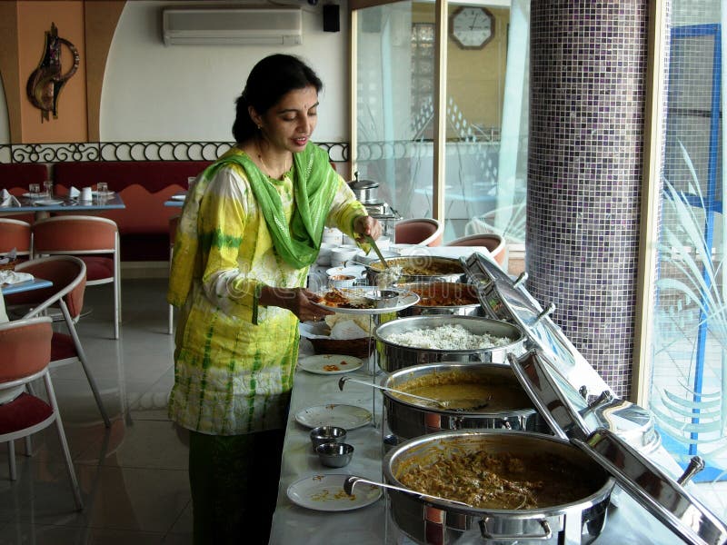 Thanksgiving Family Dinner stock image. Image of kids - 1094371