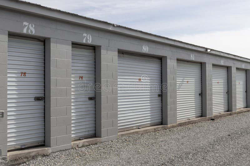 Self Storage and Mini Storage Garage Units. Personal Warehouse Lockers ...