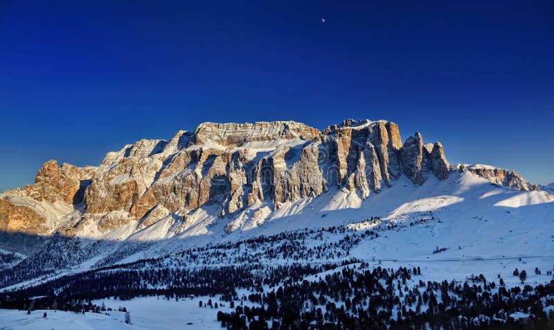 Sella ronda at sunset stock photo. Image of snow, travel - 17955900