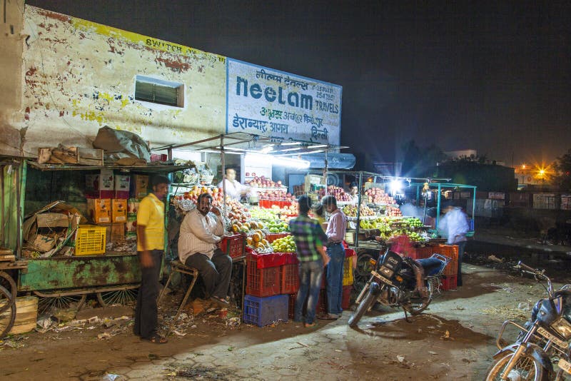 Seller at the Vegetable Night Market Editorial Image - Image of indian ...