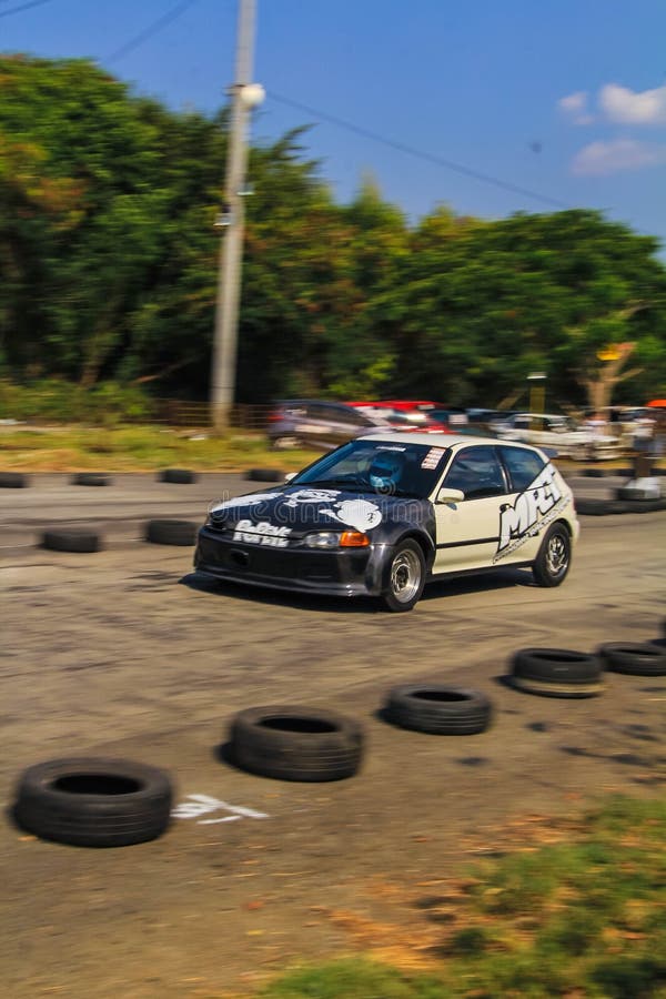 Honda Civic Drag Car Racing on Quarter Miles Editorial Stock Photo ...