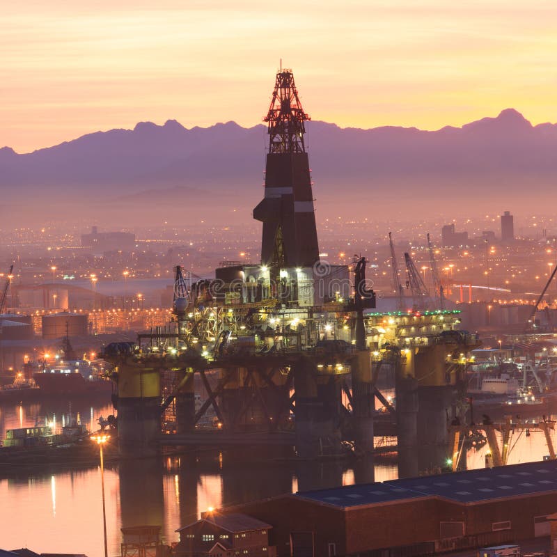 Land drilling rig stock photo. Image of energy, field - 11791892