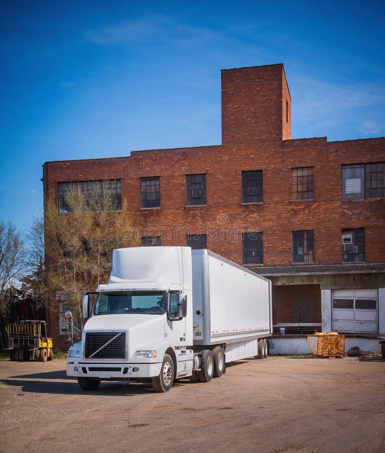 Semi Truck at Customer Loading Dock Stock Photo - Image of distribution ...