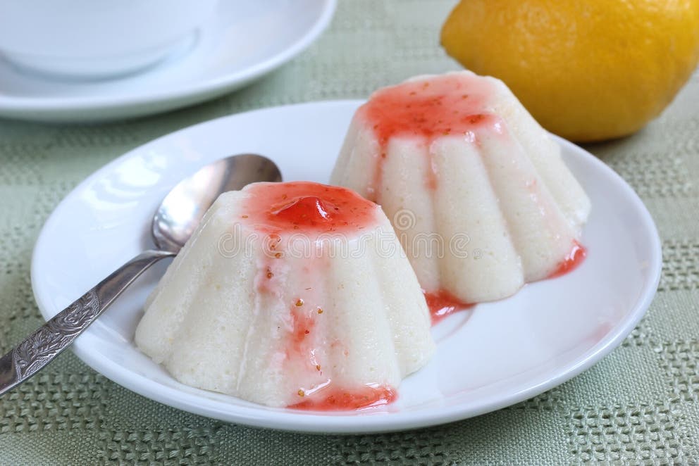 Semolina Pudding stock image. Image of plate, horizontal - 39612809