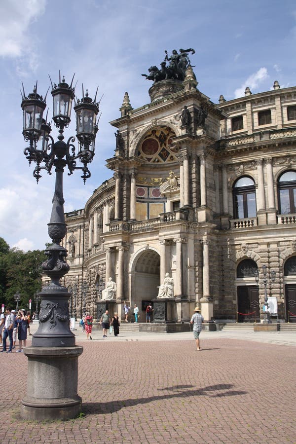 Semper Oper Dresden editorial stock photo. Image of historic - 178038158