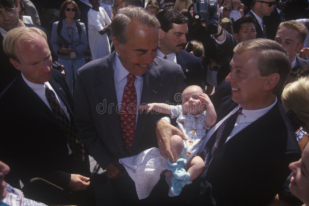 Senator Robert Dole editorial stock photo. Image of political - 26276143