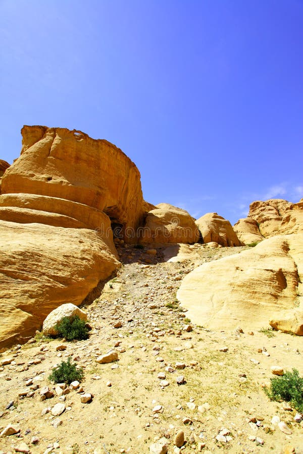 Sendstone mountains stock photo. Image of gritstone, desert - 10539334