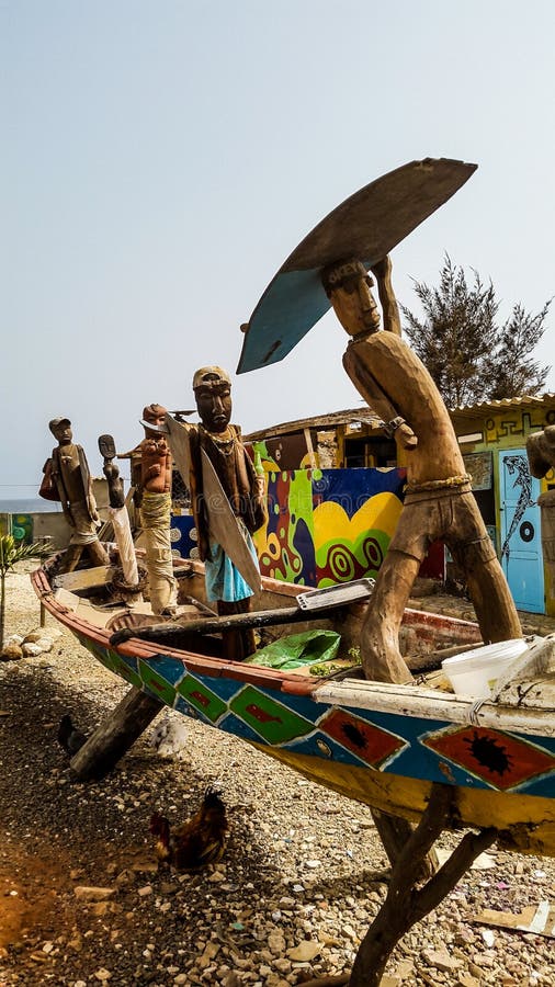 Senegal arts and crafts editorial photography. Image of arts - 112113967