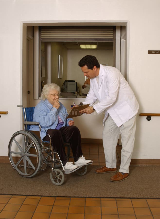 Senior check-in stock photo. Image of nurse, immobility - 981140