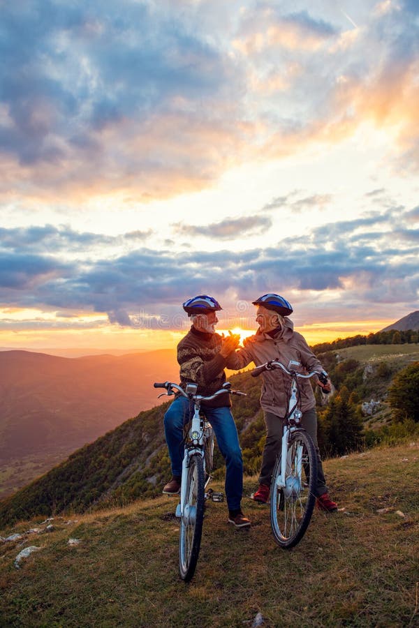 918 Couple Life Cycle Stock Photos - Free & Royalty-Free Stock Photos ...