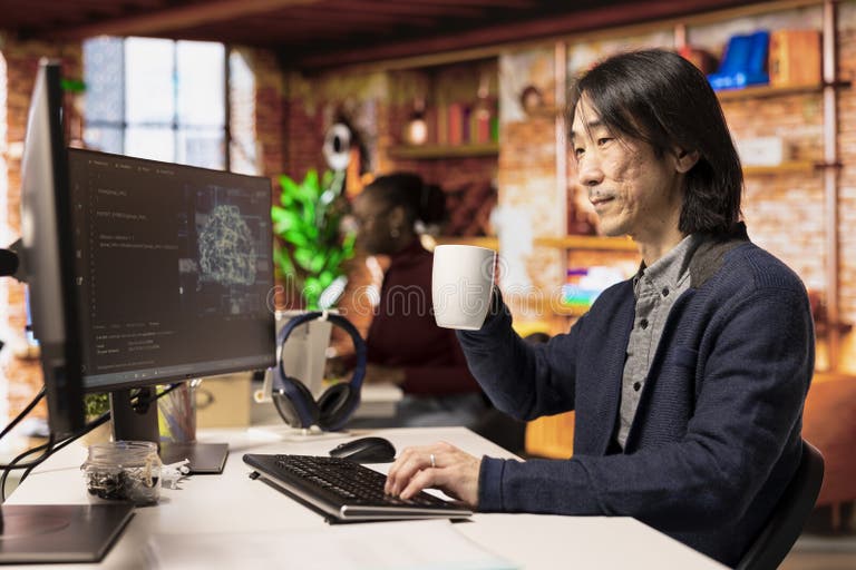 Senior Programmer in Artificial Intelligence Focused Startup Drinking ...