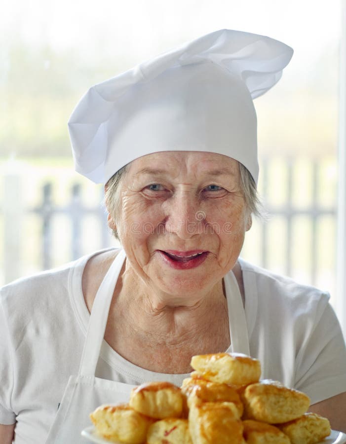 Senior woman cook stock photo. Image of smile, cook, fresh - 17002300