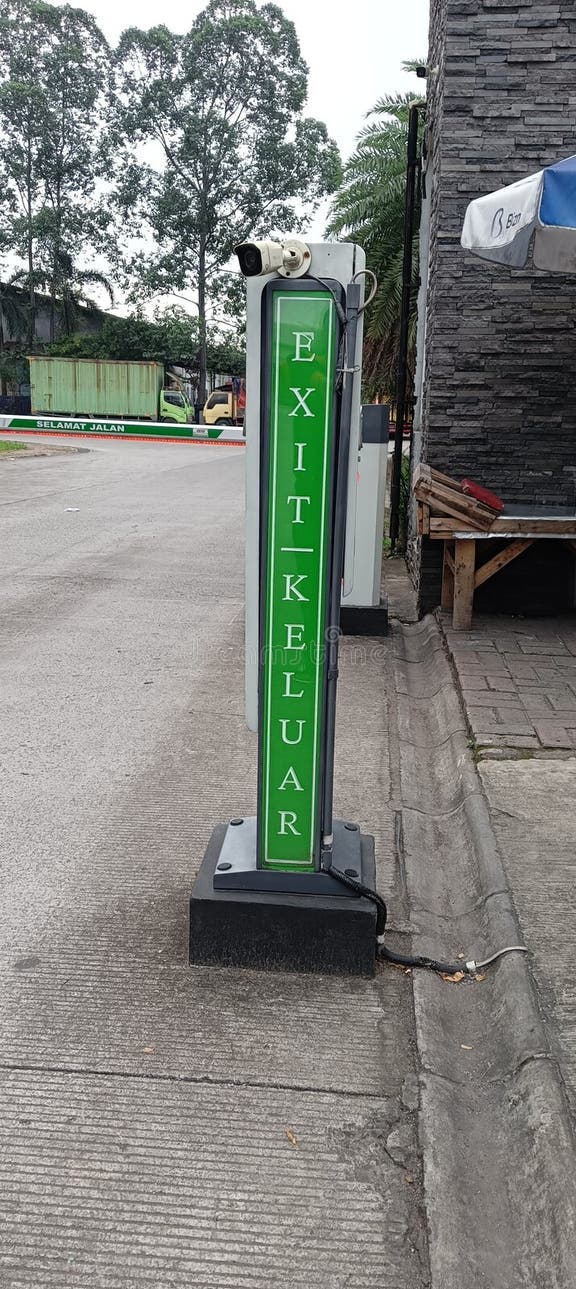 Sensor Pole for Outgoing Vehicles Editorial Photography - Image of ...