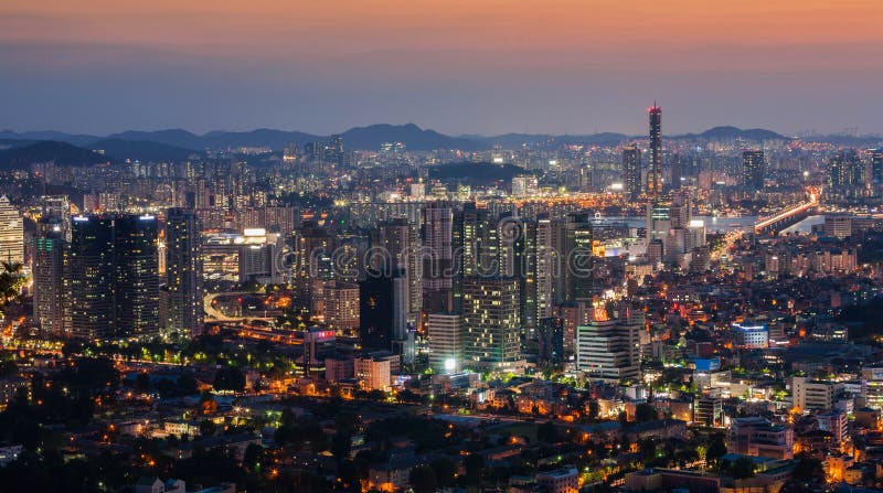 Seoul city at night editorial stock photo. Image of built - 45683343