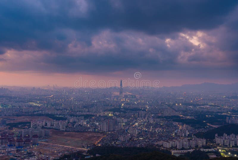 Seoul at sunset stock image. Image of attraction, skyline - 176656827