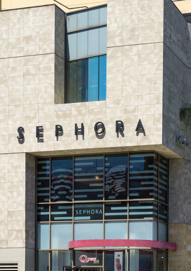 Sephora Retail Store Exterior E Logotipo Da Marca Registrada Foto de ...