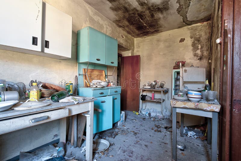 424 Old Kitchen Destroyed Stock Photos - Free & Royalty-Free Stock ...