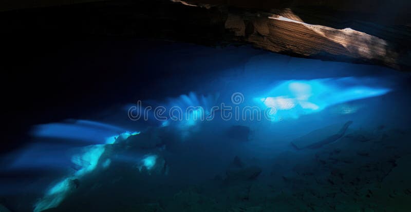 Mystical Blue Ray Light Piercing through Serene Cave Underwater Stock ...