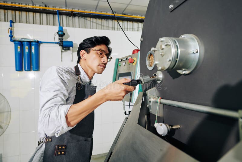 Controlling Roasting Process Stock Image - Image of industry, pipe ...