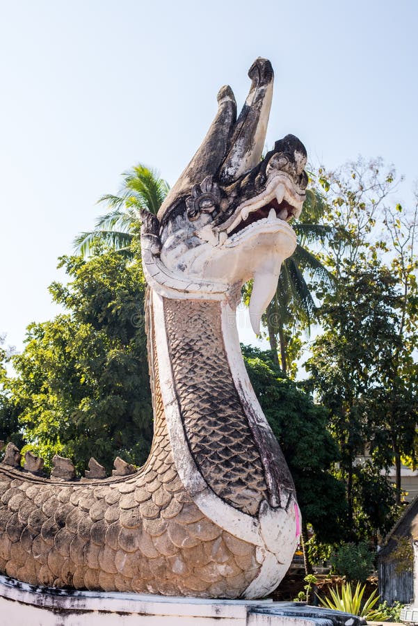 Serpent Statue in the Temple Editorial Stock Photo - Image of statue ...