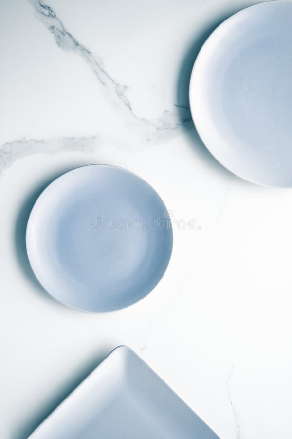 Serve the perfect plate stock image. Image of diet, empty - 150096323