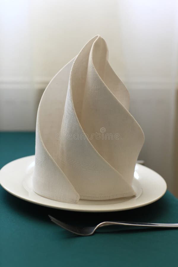 Served empty plate stock image. Image of gourmet, setting - 35155645