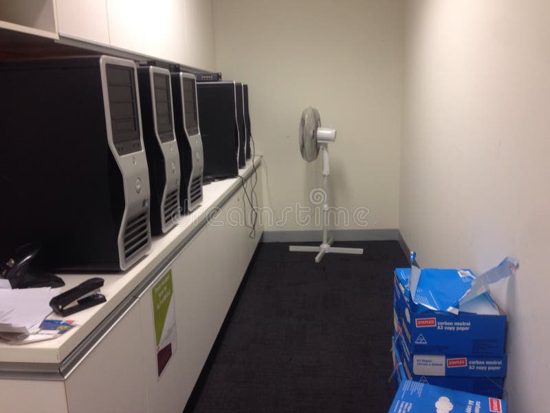 Server poor computer setup editorial stock photo. Image of poor - 43192088