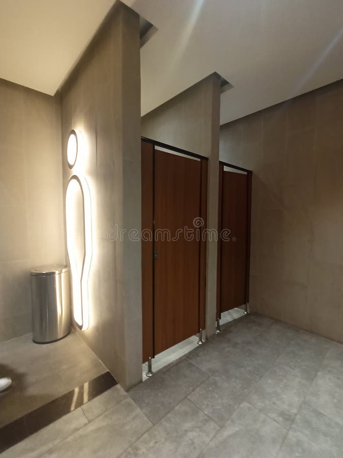 Service Corridor and Toilet Stock Photo - Image of room, home: 260805232
