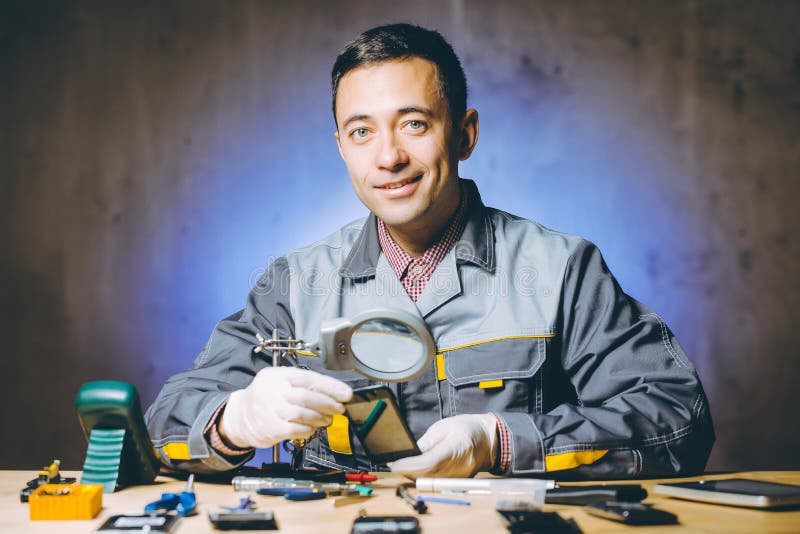 Service repair electronics stock photo. Image of expert - 131463838