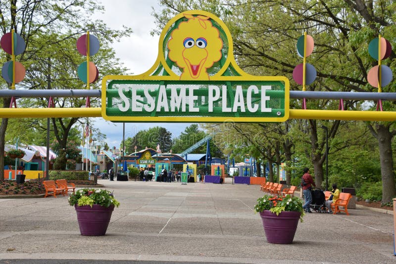 Sesame Place in Langhorne, Pennsylvania Editorial Stock Image - Image ...