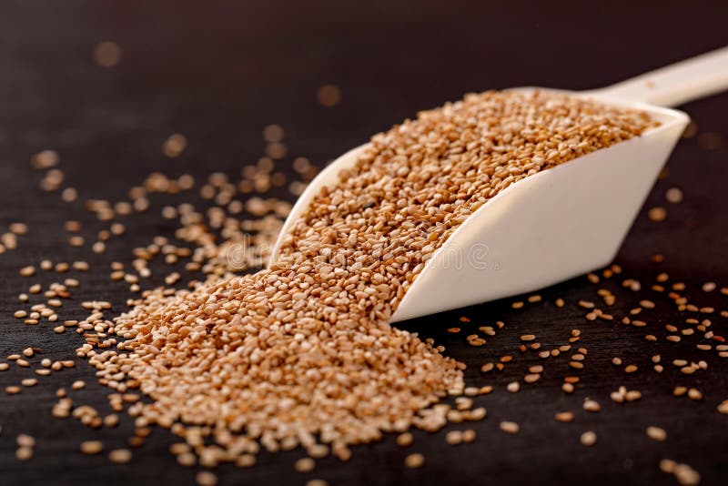 Sesame Seed on Black Background Stock Image - Image of grain, nature ...