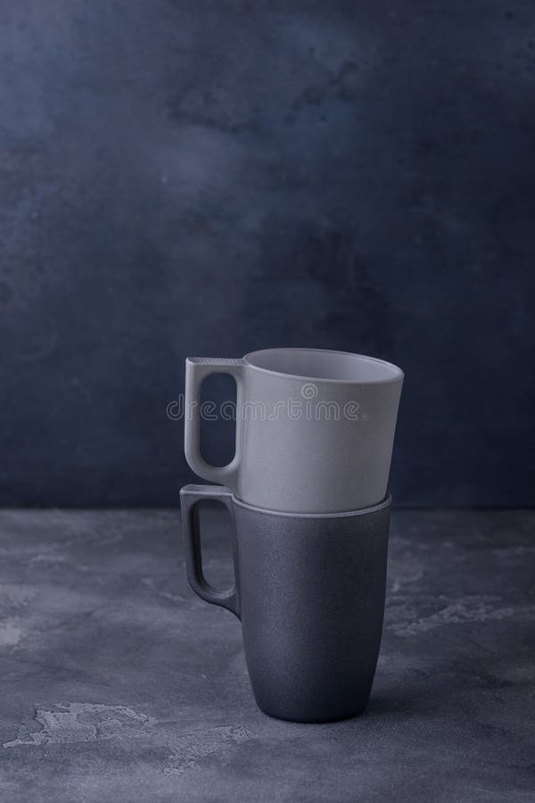 Set black and grey cups stock image. Image of plates - 103290821
