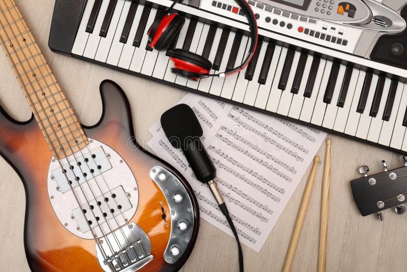 Set Modern Flat Design Musical Instruments Stock Photos - Free ...