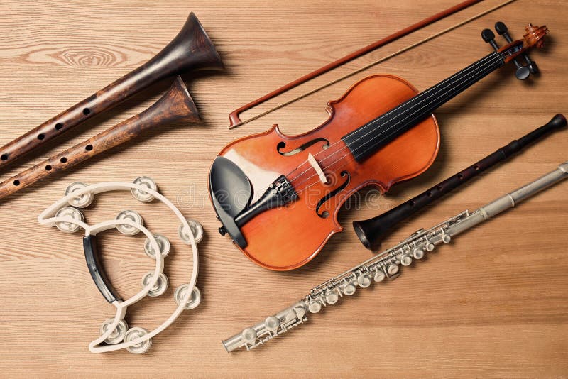 Set Stringed Musical Instruments Stock Photos - Free & Royalty-Free ...