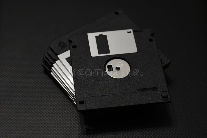 What format is a floppy disk - zamnmeter