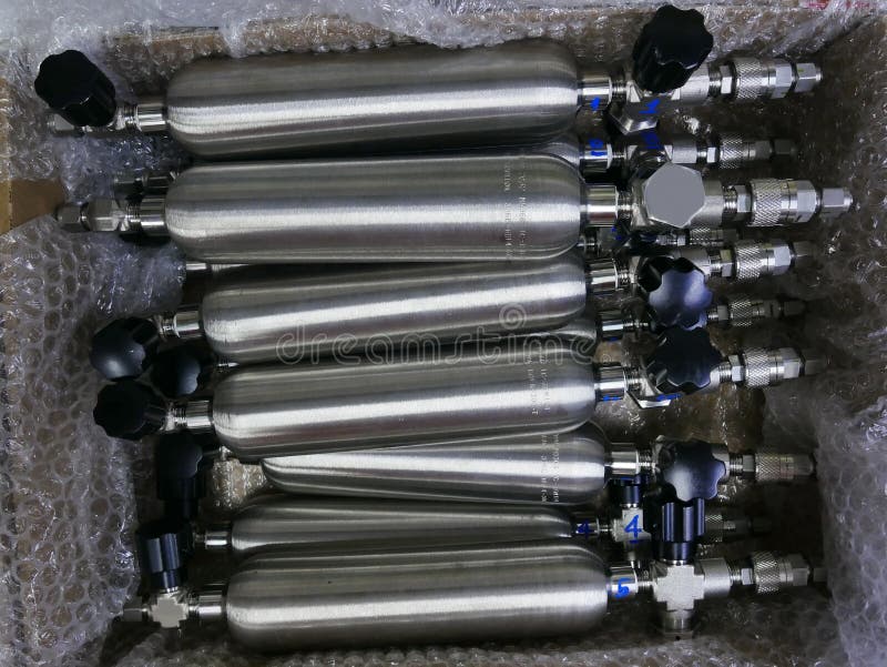 Set of Gas Cylinders for Sampling Gas Samples of Oil and Gas Industry ...