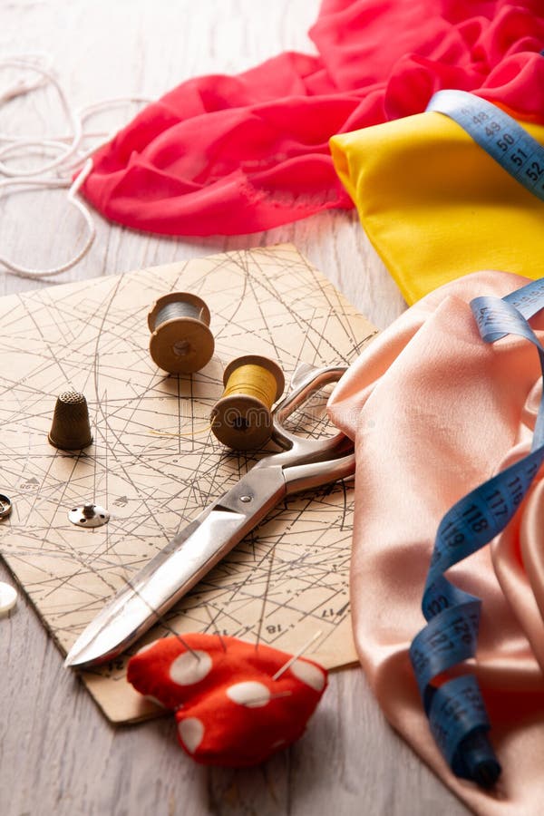 Set of Items for Cutting and Sewing Stock Photo - Image of flat, shiny ...