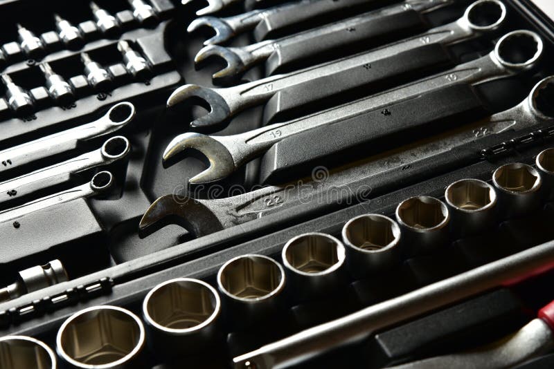 Set of Keys Silver Chrome Wrench and Spanner, Kit with Ratchet Handle ...