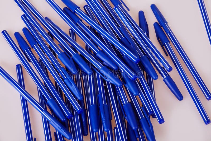 Blue Plastic Pens Isolated on White Stock Photo - Image of metal, line ... Blue Plastic Pens Isolated on White Stock Photo - Image of metal, line ...