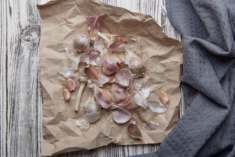 Set of Rustic, Aesthetics Garlic on Narural Background Top View Stock ...