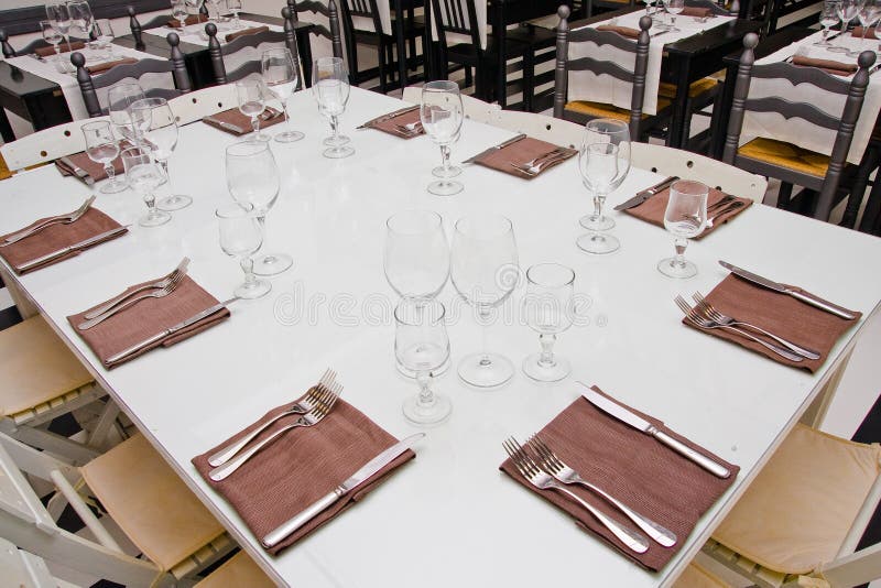 Set table stock image. Image of cutlery, place, glass - 16866931