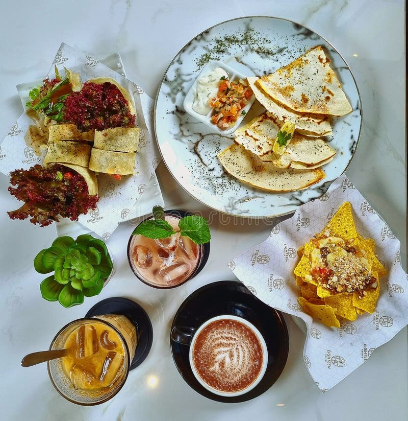 Set of Taco & Shawarma with Beverages Stock Image - Image of cuisine ...