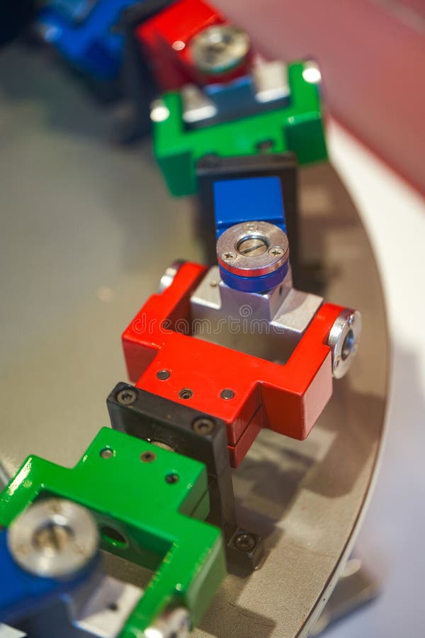 A Set of Teaching Equipment Mechanical Gear Universal Joint Model Close ...