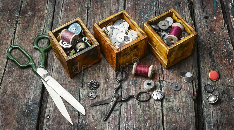 Set of threads and buttons stock image. Image of embroidery - 80914195