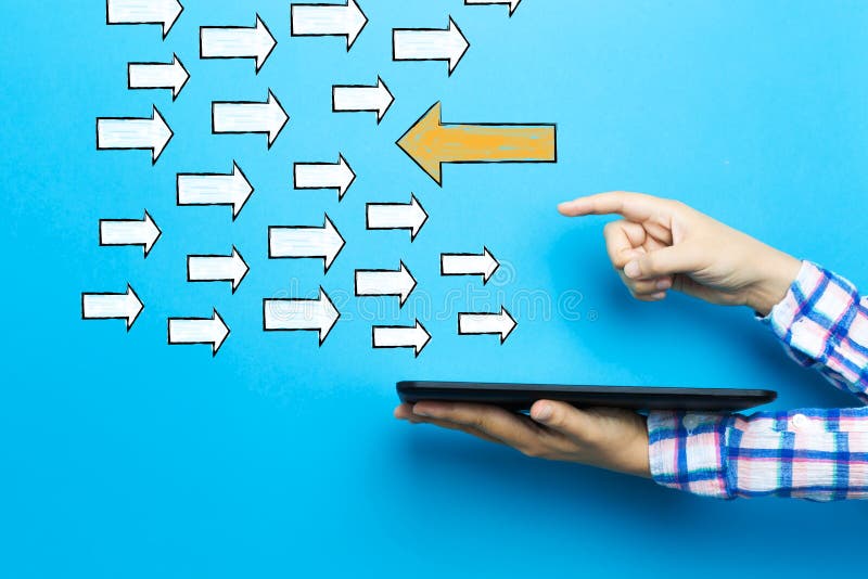 Sentido Oposto Fotos De Stock - Baixe 2,802 Fotos Royalty Free