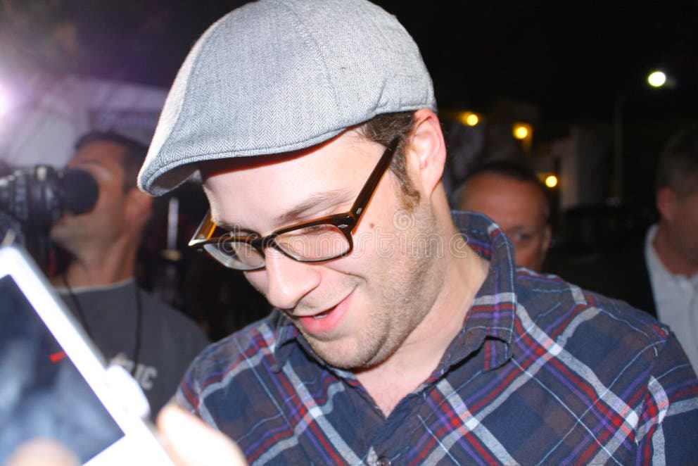 Seth Rogan editorial photo. Image of cannabis, flopped - 17422781