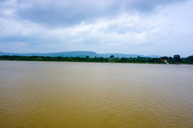 Sethani ghat hosangabaad imagen de archivo. Imagen de orilla - 228251607