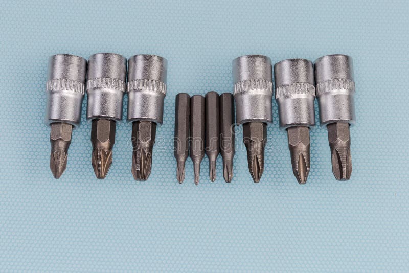 Sets of Interchangeable Crosspoint Bits for Screwdriver and Mini ...