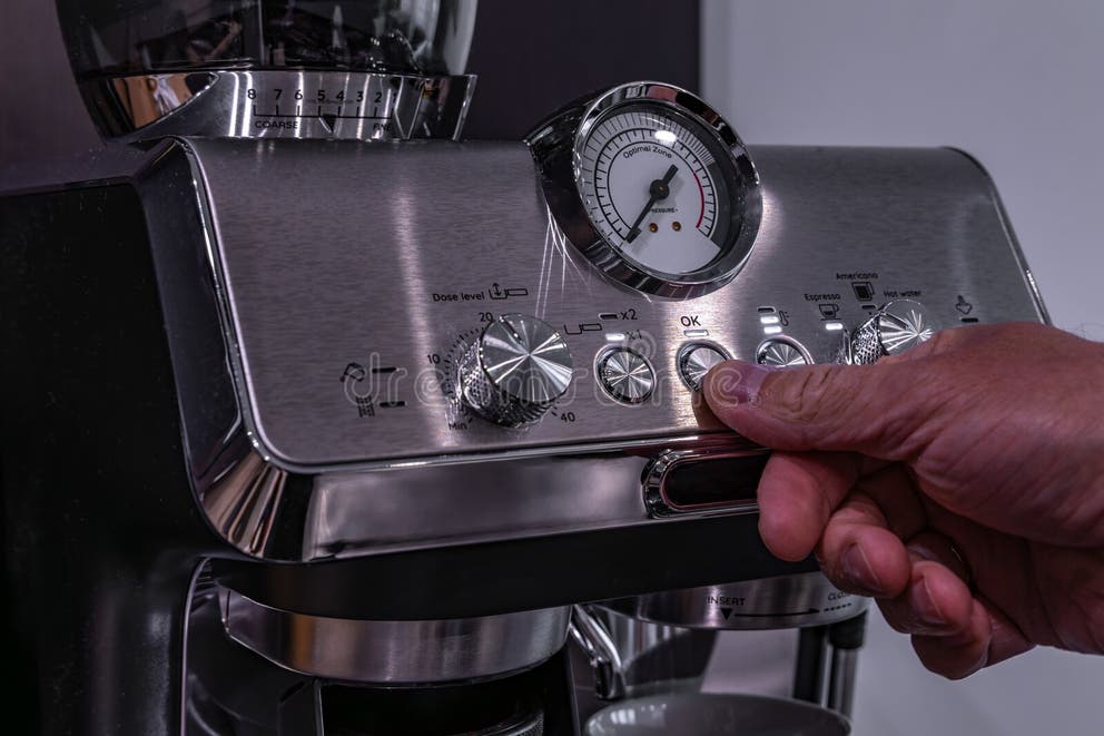 Setting the Pressure in a Coffee Machine, Pressure Gauge, Brewing ...